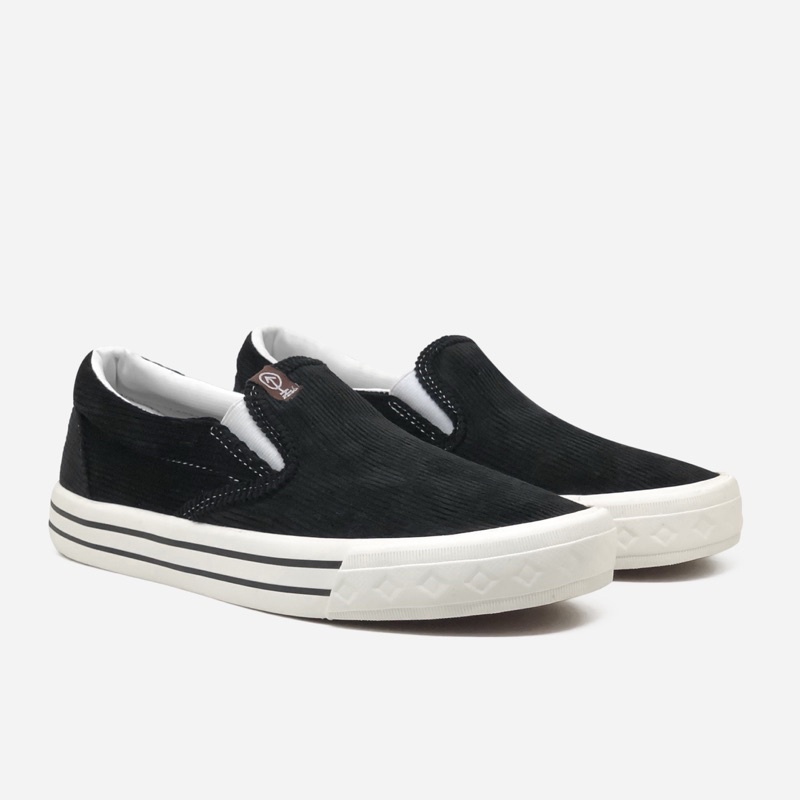 Brulee Project - Slip On Starle - Black White | Shopee Malaysia