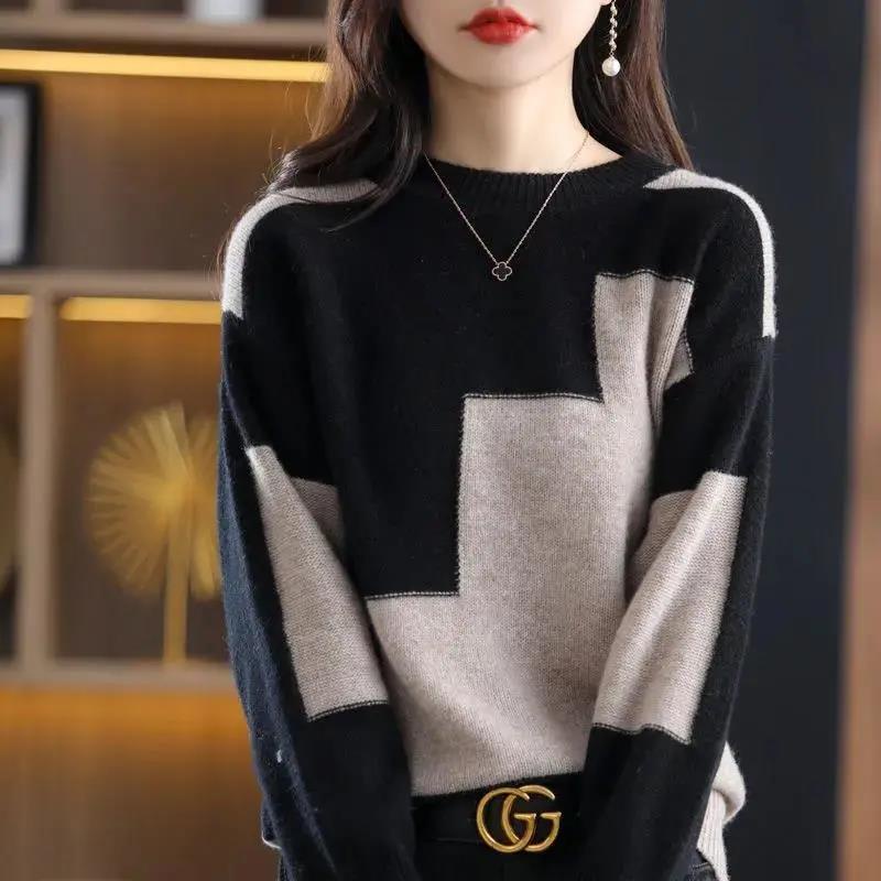 Loose and slimming [80-200 pounds] round neck color matching knit ...