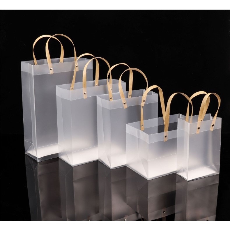 Ready Stock PP tote bag Frosted PVC bag, Doorgift bag, Gift Bag ...