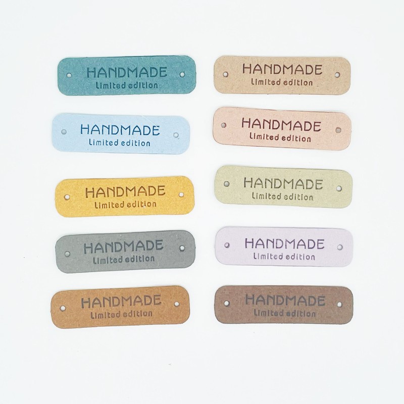 1pc Handmade Microfiber Label Tag Color Tag 彩色标签handmade字母两孔压花麂皮绒皮标 ...