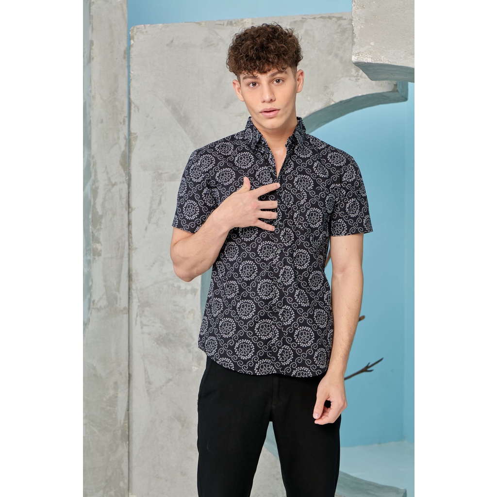 I Am Famous Slim Fit Shirt - Black | Shopee Malaysia