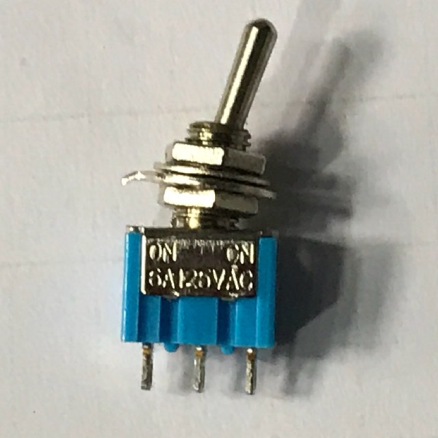10 Toggle Switch 102 (On - Off) | Shopee Malaysia
