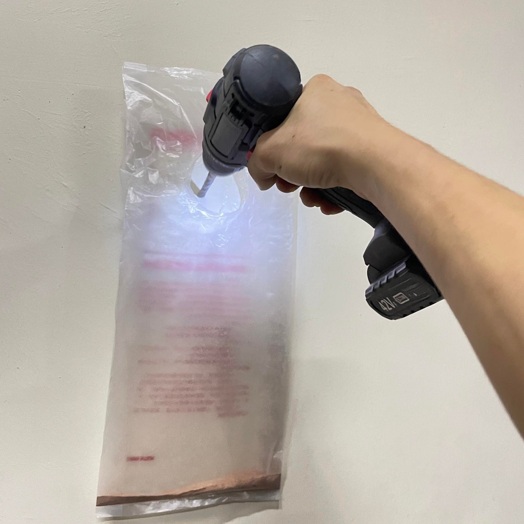 BEG PLASTIK HABUK SIMPANAN SEMASA BUAT LUBANG DINDING DUSTPROOF DRILL ...