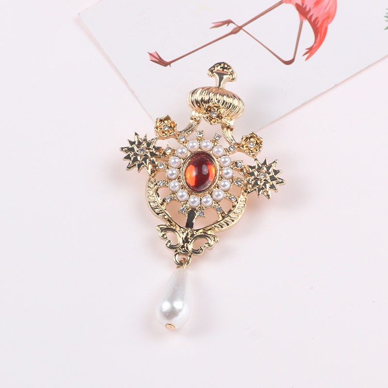 Retro Women's Baroque Style Red Gemstone Inlaid Brooch Exquisite ...