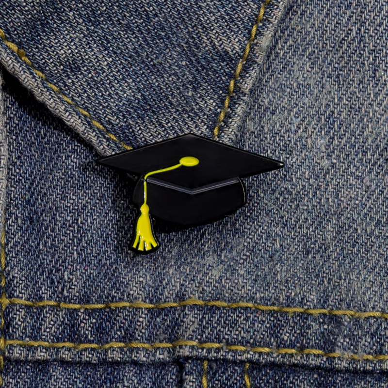 Graduation Season Enamel Pin Bachelor Hat Brooch Lapel Badges Graduate ...