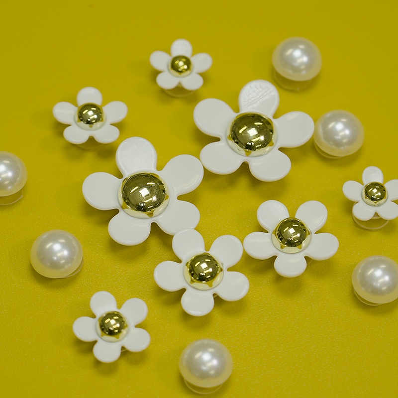 Crocs Jibbitz White Metallic Elegant Flowers Set DIY Shoes Charm Button ...