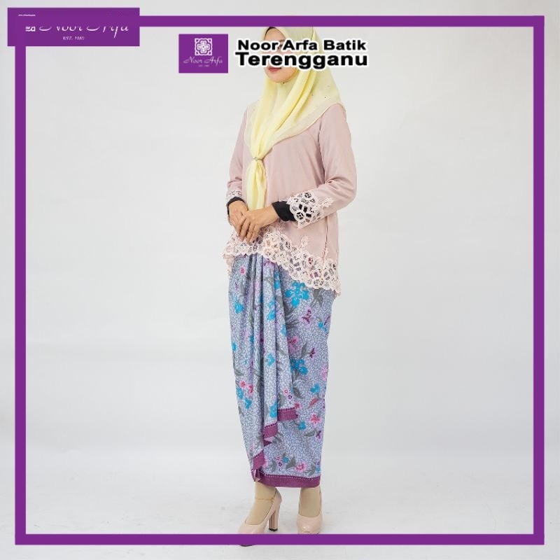 Noor Arfa Batik Sarung Pavilion Terengganu Batik Malaysia 2 meter ...