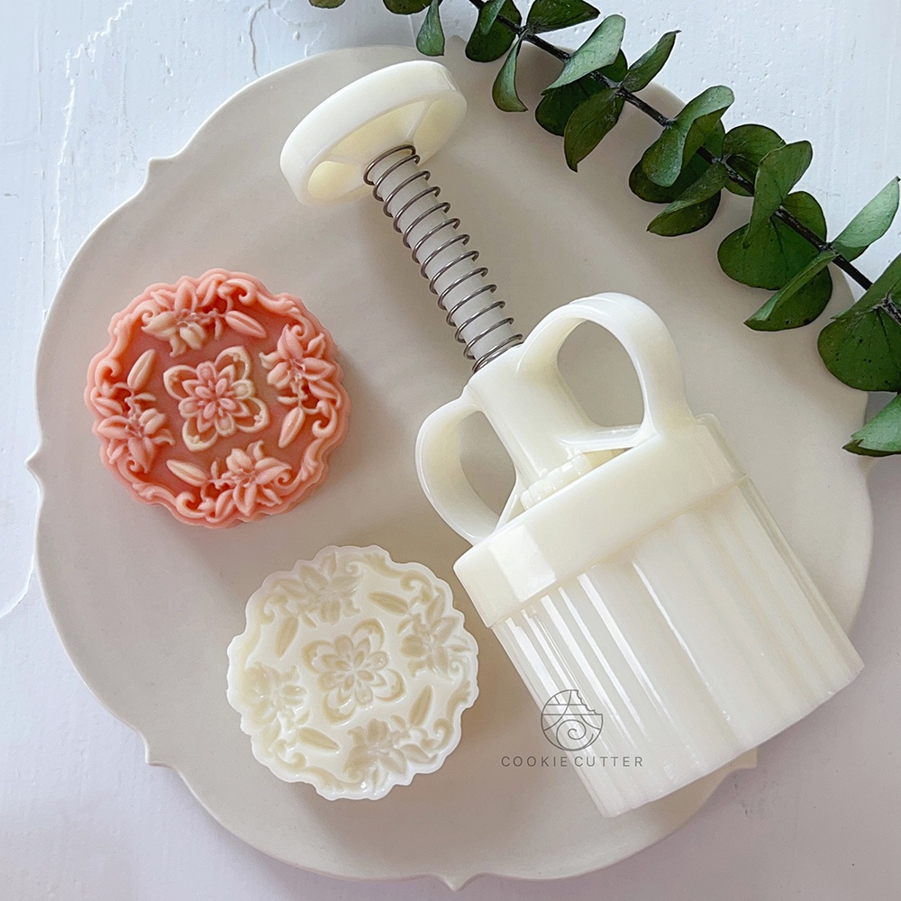 75g Lily Mooncake Mold Chinese Style Flower shaped Pastry Mold Baking ...