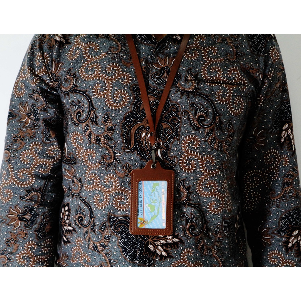 Lanyard Mika ID Card Holder Mika Name Tag Leather Alternating ID Card ...