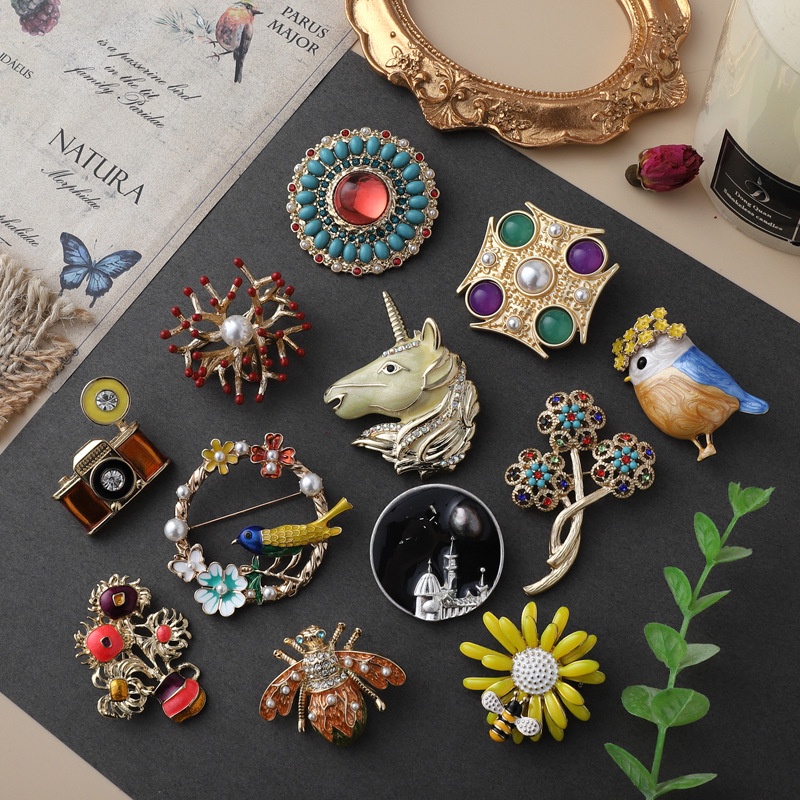 Vintage Classical Baroque Style Drop Glaze Brooches for Women Vintage ...