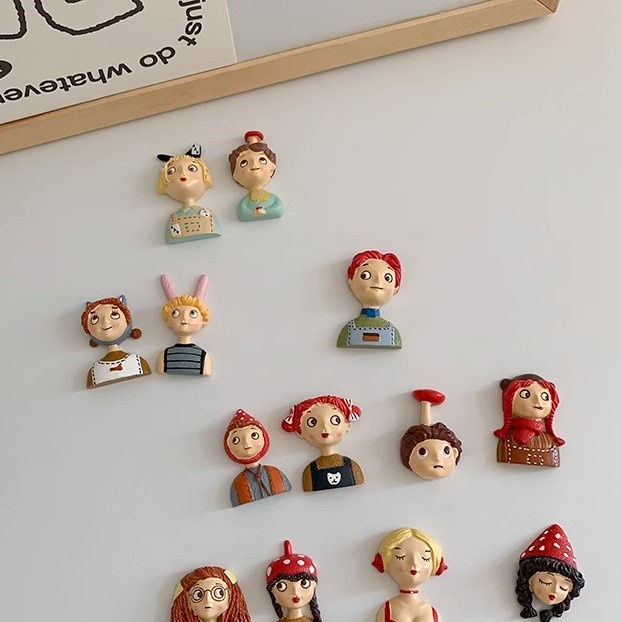 Cartoon Fridge Magnet British Characters Avatar Refrigerator Magnet Ins ...