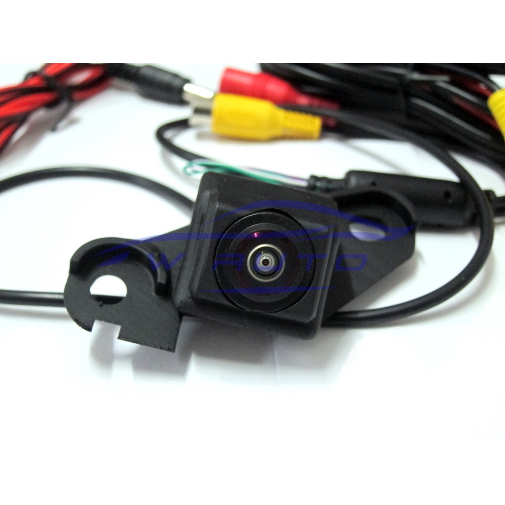 Choose A Reverse Camera Kit TOYOTA REVO Rear View 2015-2023 Resolution ...