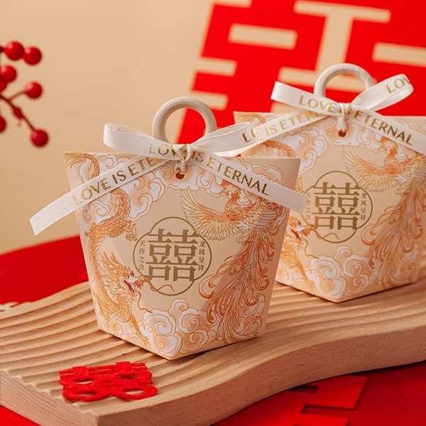 gift for women wedding door gift exclusive gift box birthday for woman ...