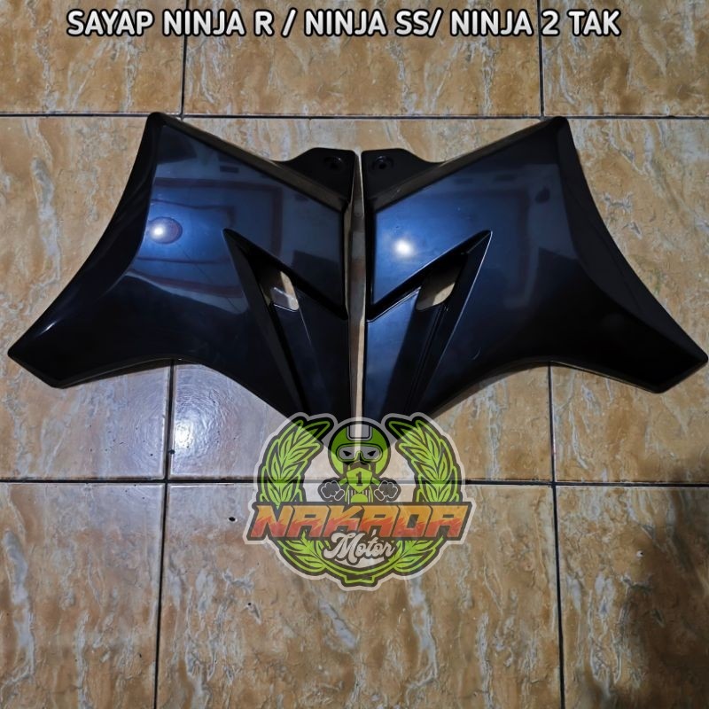 Kawasaki Ninja SS Super Kips 2 stroke left and right tank ear wings ...