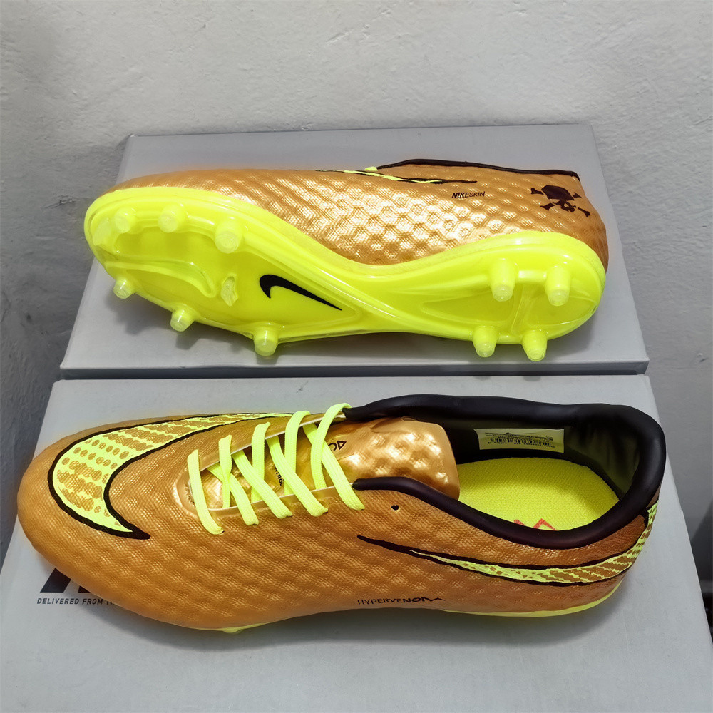 Ultralight mens Football Boots Anti-slip Lawn Children's Football Boots ...