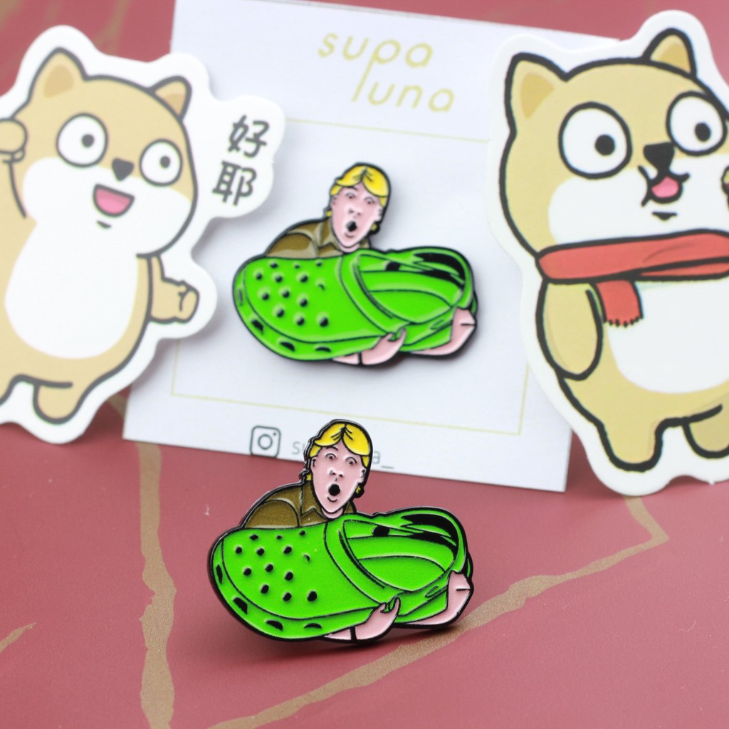 SUPA LUNA Enamel Pin Crocs Steve Irwin | Shopee Malaysia