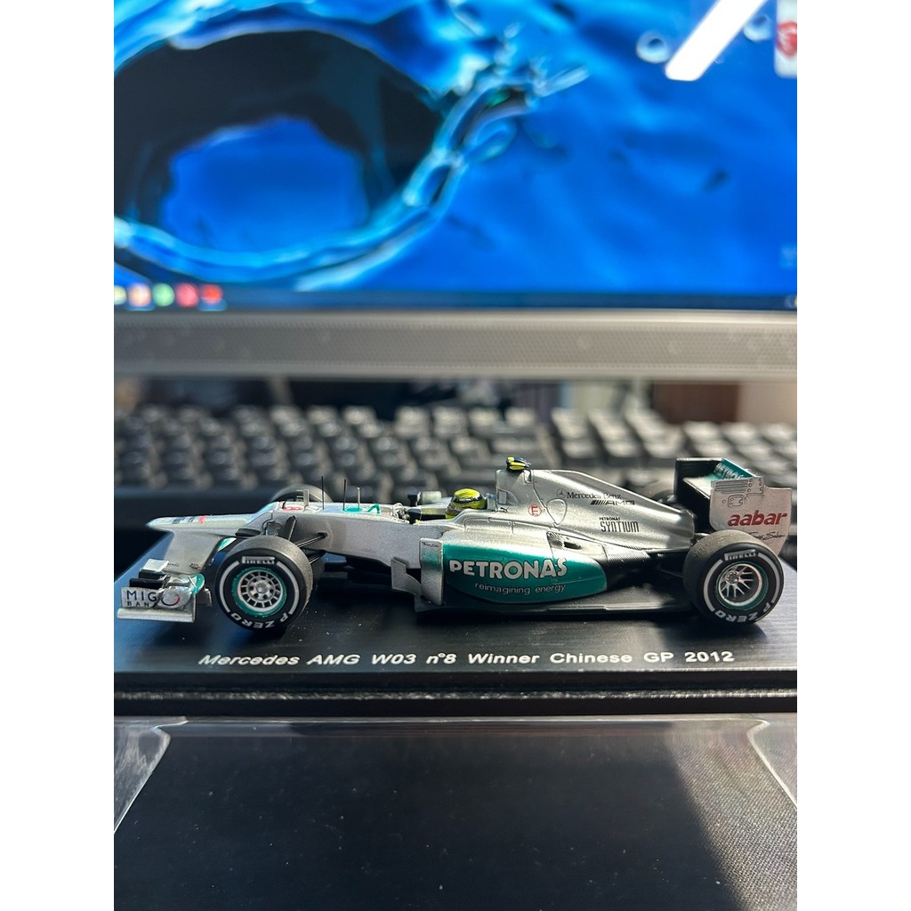 [Ready Stock] spark 1/43 Mercedes Mercedes w03 Rosebug 2012 Race Season ...