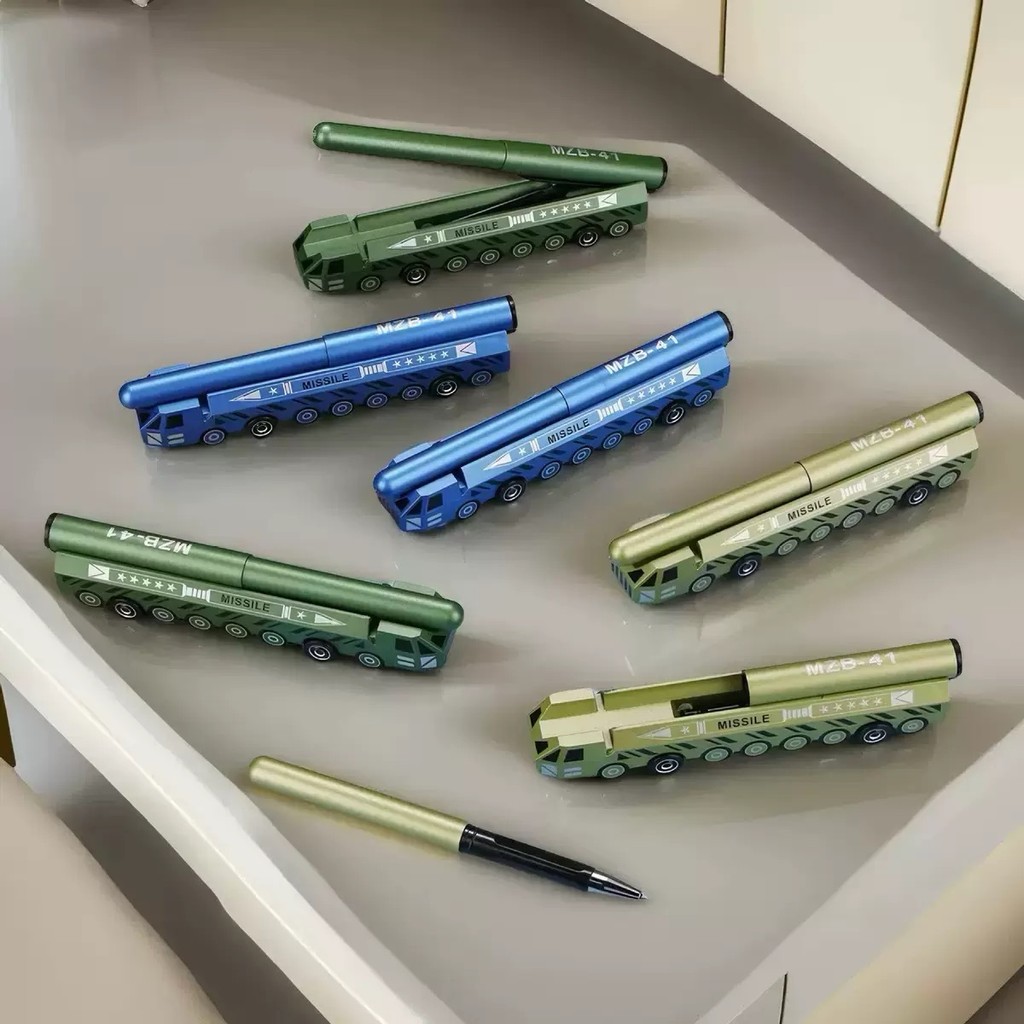Simulation weapon Dongfeng Intercontinental Missile Model Black student ...