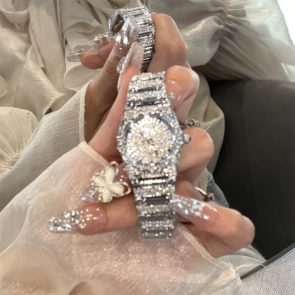 2024 New Style Full Diamond Watch Female Niche Light Luxury Ladies High ...