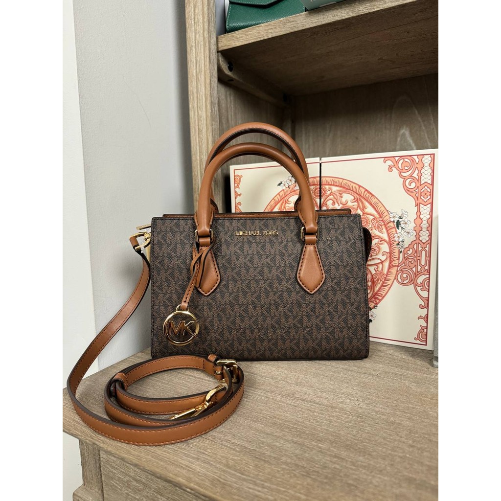 MK Sheila Small Center Zip Satchel in Signature Brown (35S3G6HS5B ...