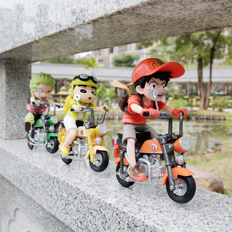 12.5cm Cartoon Cycling Luffy Model Sauron Crayon Shin Chan Figures ...