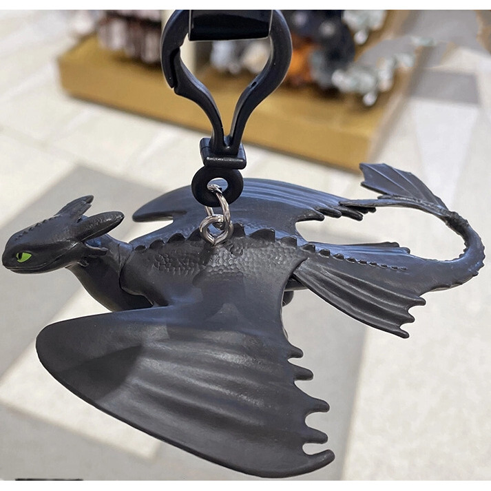 2025 Universal Studios keychain Toothless action figure, "How to Train ...