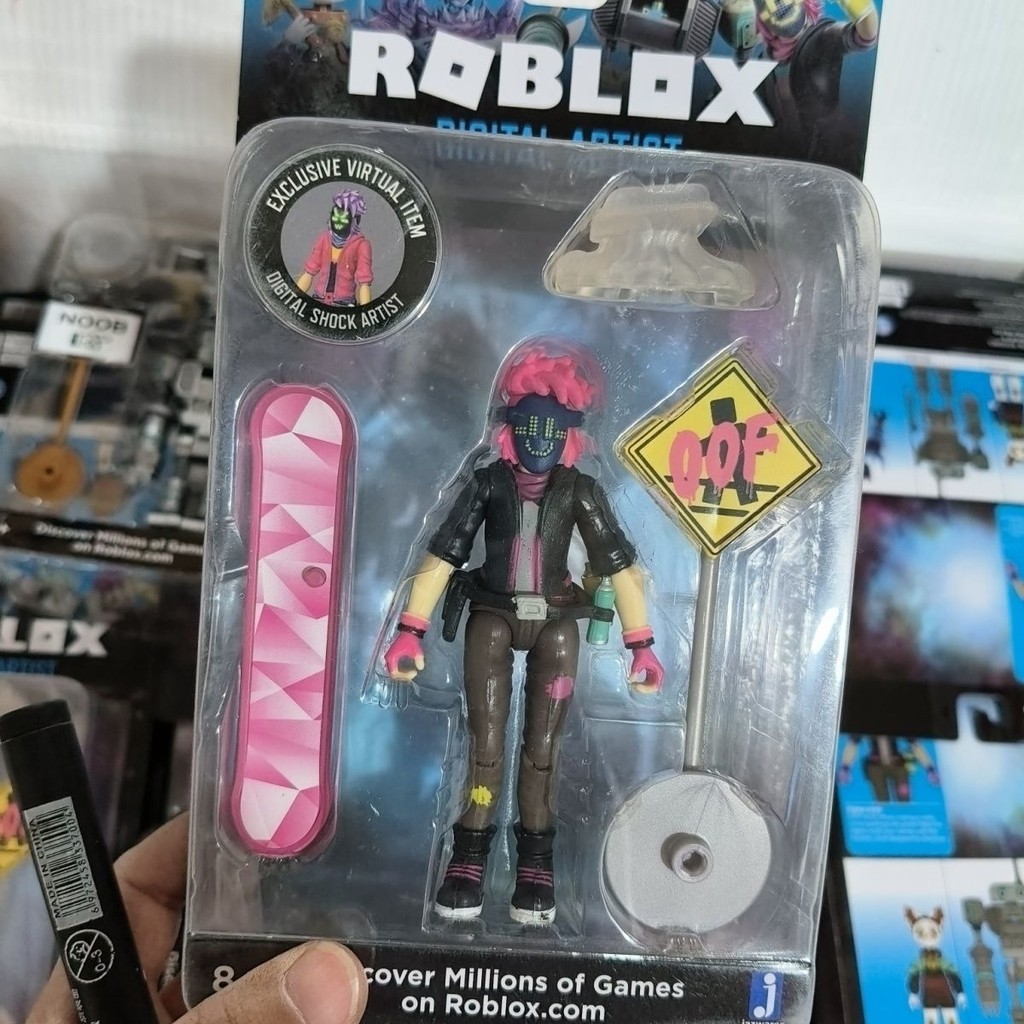 Minecraft Box Roblox Game 12cm Action Figure Lucky Gar Kitty Crystal ...