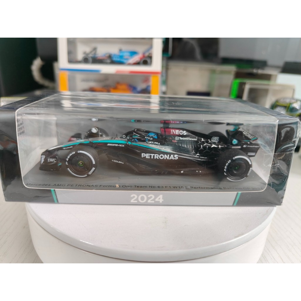 [Ready Stock] Russell Mercedes-Ben W15 Racing Car F12024 Bahrain Prize ...