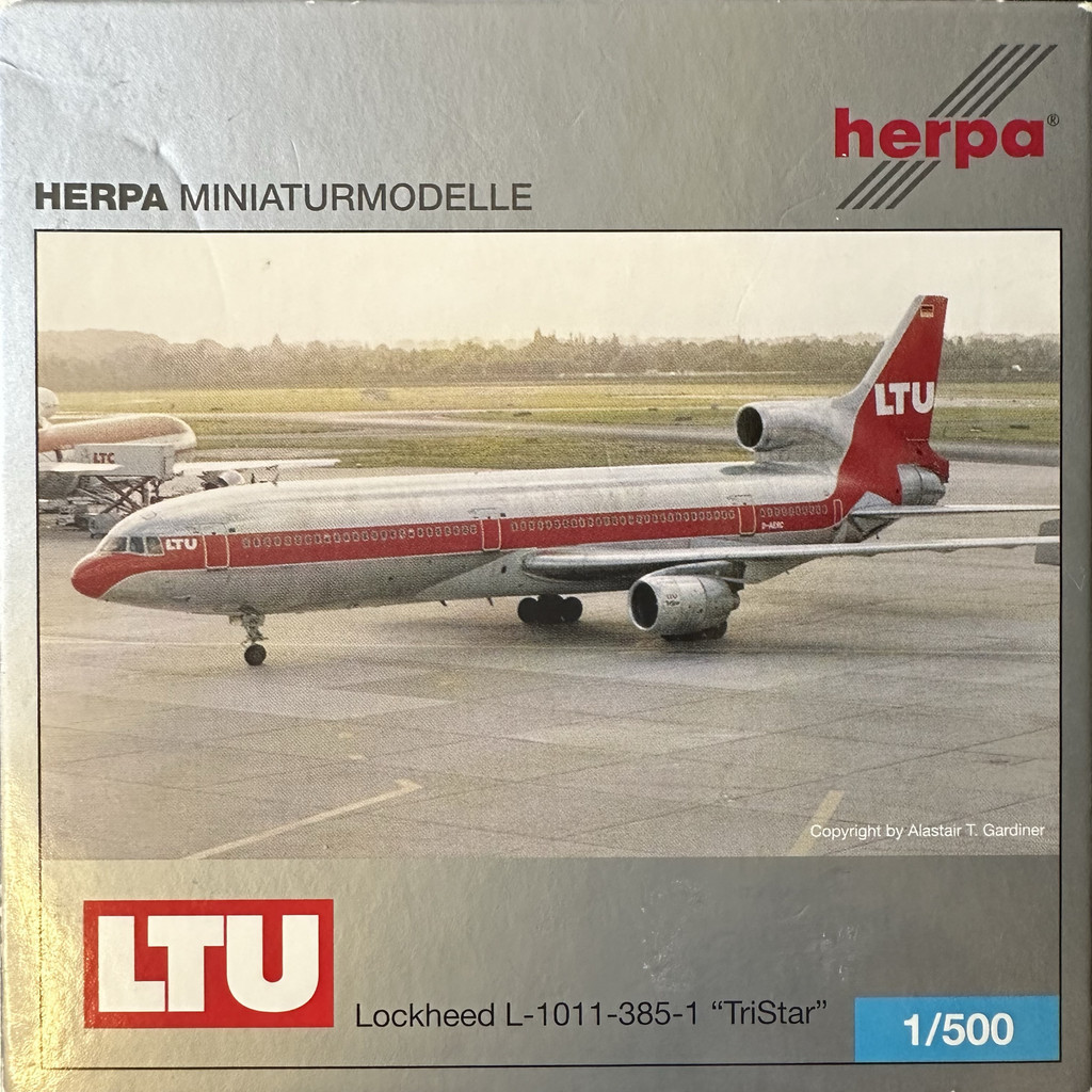 Ready Stock Herpa Model 1: 500 Scale Simulation Alloy Airplane Model ...