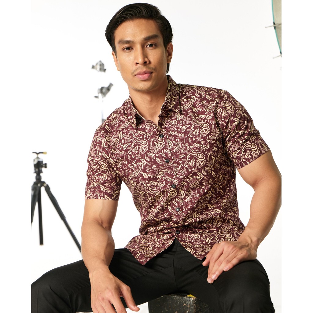 I Am Famous Slim Fit Shirt - Maroon | Shopee Malaysia
