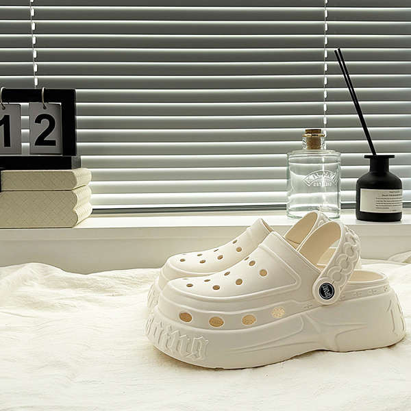 crocs kasut crocs women Kasut Gua baharu dipakai di luar pada musim ...