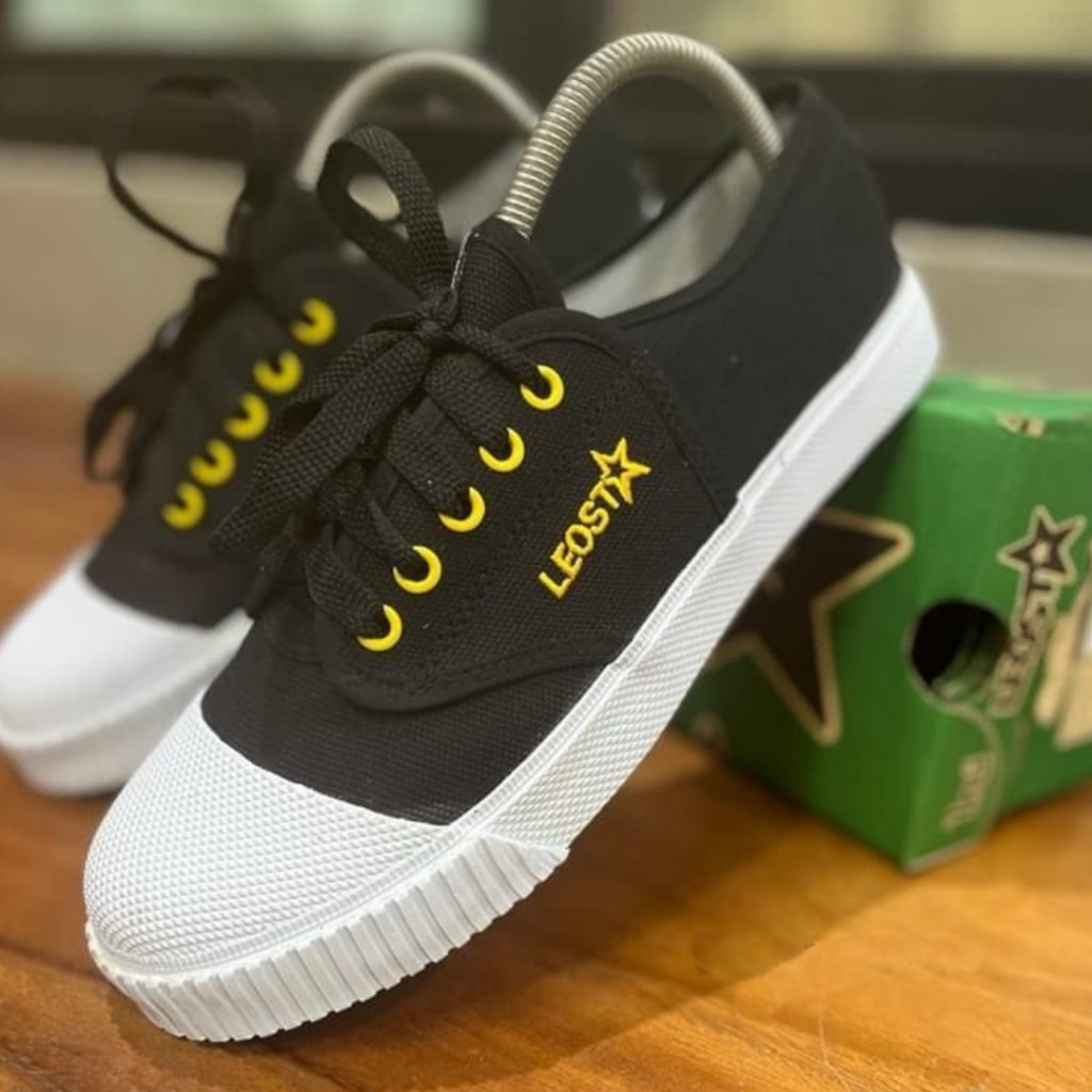 Kasut Takraw Jenama Leo Nanyang PK5 6UK-10UK(40-44)/ Nanyang Style ...