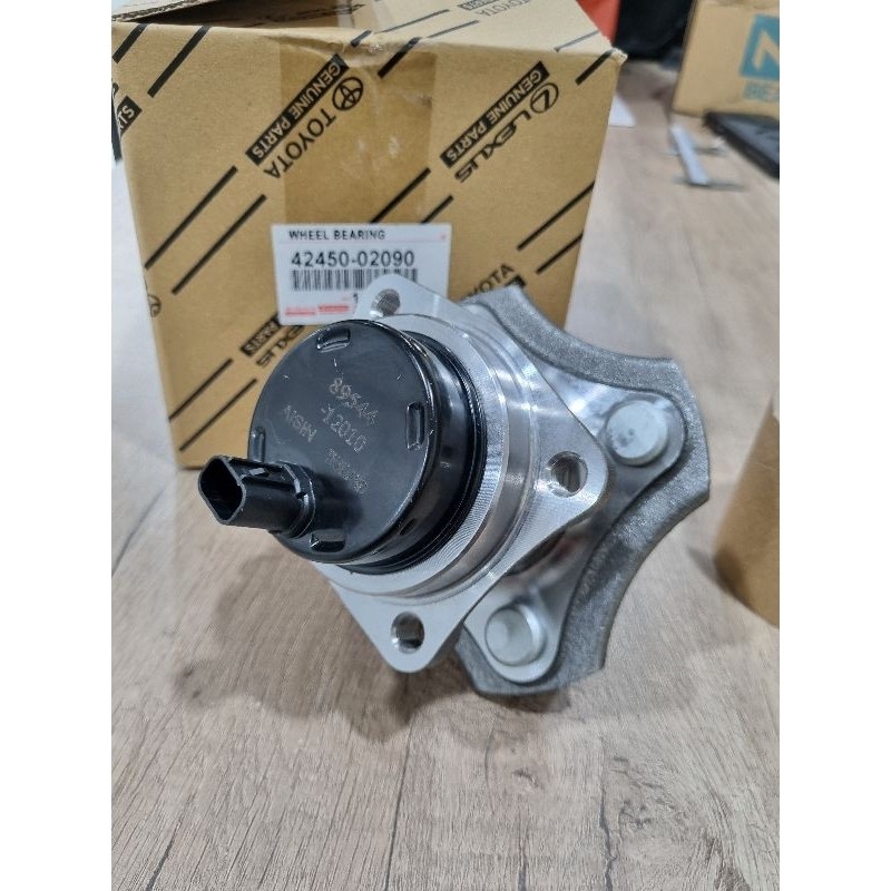 100% GENUINE Toyota Altis 1.6/1.8 ZZE121 ZZE122 2002-2007 Rear Wheel ...