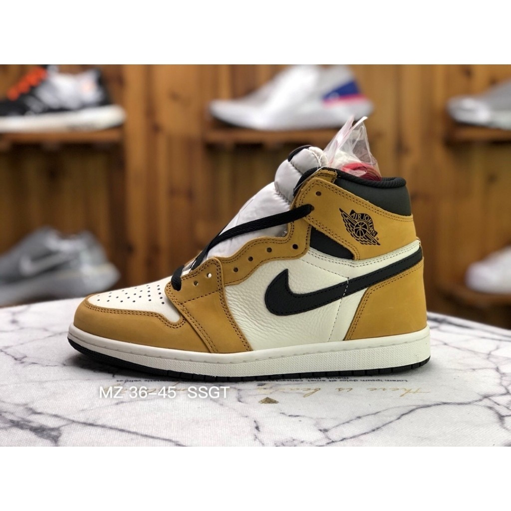 Air Jordan 1 Rookie tinggi Retro tahun 555088-700 kasut bola keranjang ...