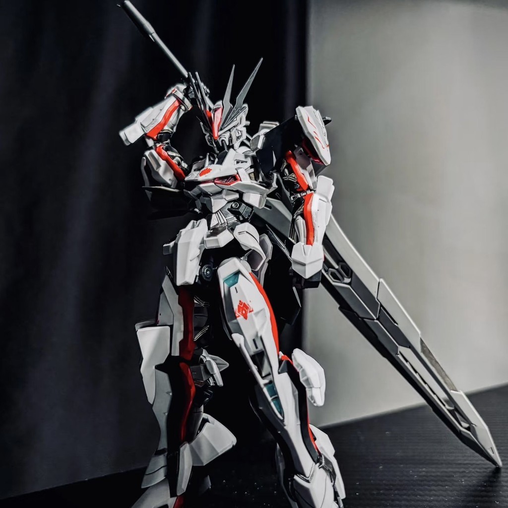 King Heresy Star HG1/144 Emperor Edition - PB Limited Assembly Model ...