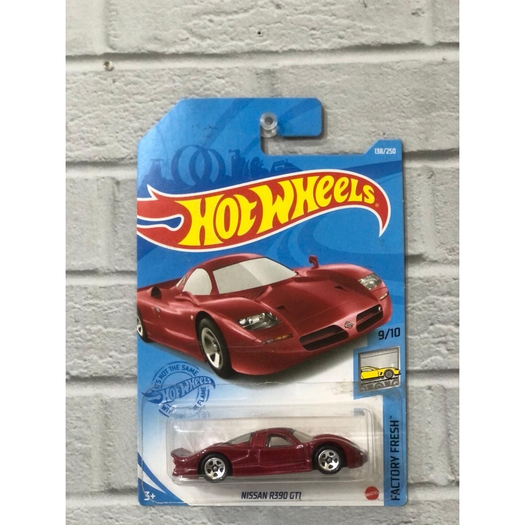 MERAH Gtb74 | Regular Hot Wheels Nissan R390 GTI Red - Racing Car Toy ...