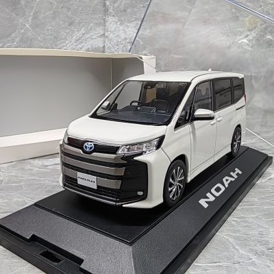 Non-children Toy Ornaments Collection Japanese Version 1/30 Toyota NOAH MPV Alloy Car Model Do ...