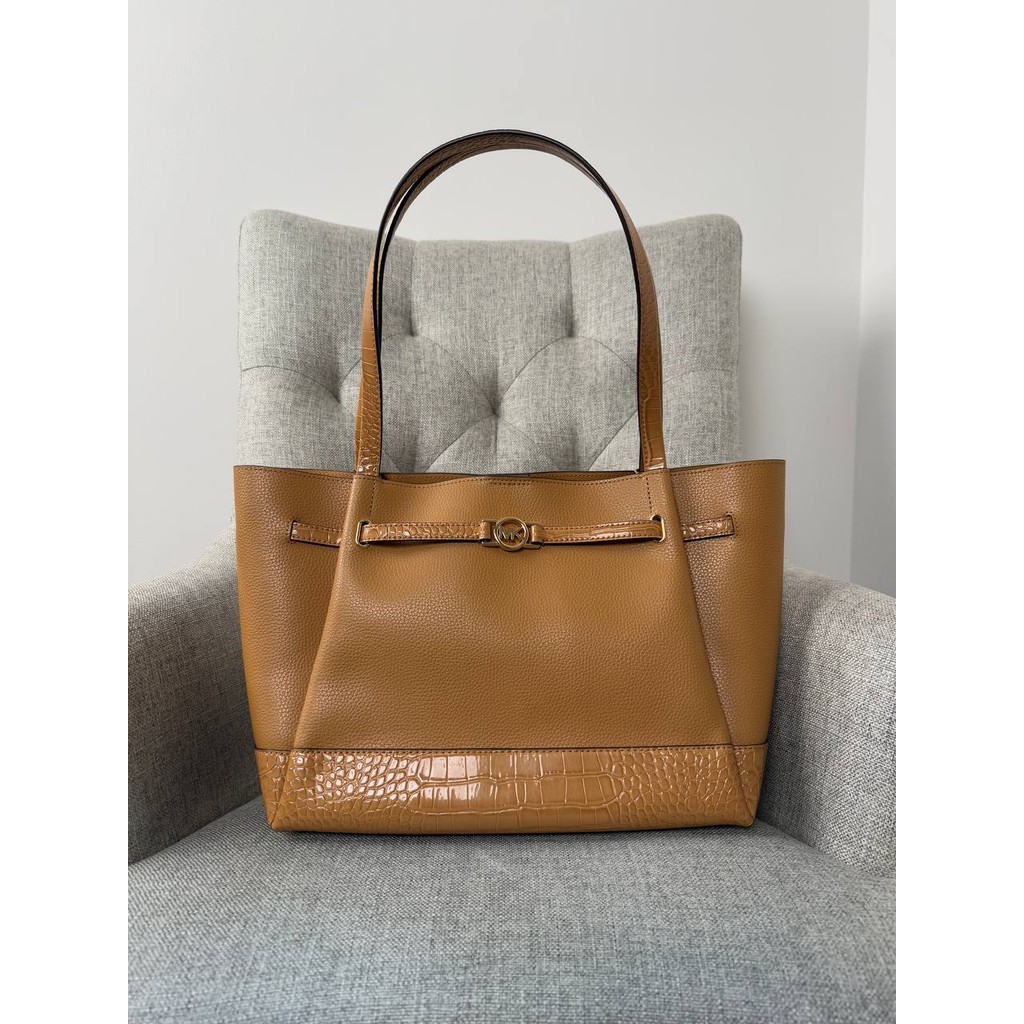 MK Reed Large Belted Tote in Deer (35F4G6RT3A) | Shopee Malaysia