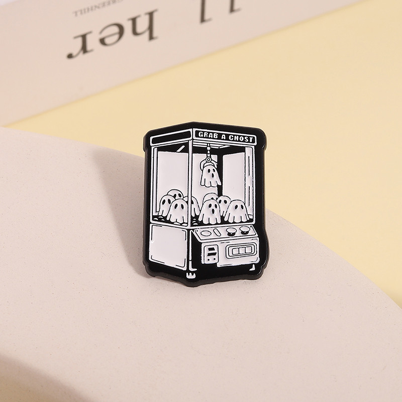 Ghost Clip Claw Machine Cartoon Brooch Creative Halloween Horror Metal ...