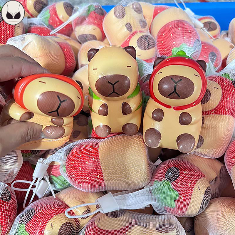 BP 1Pcs Cute Sensory Toy Capybara Squeeze Toy PU Slow Rebounce Capybara ...