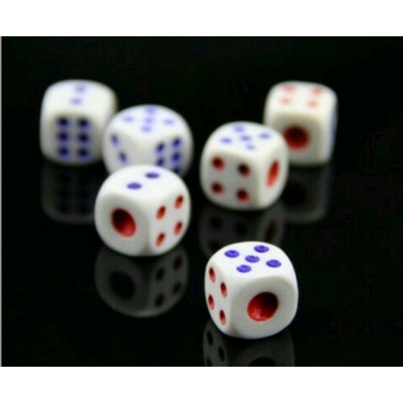 SCS Biji Dadu BESAR Permainan monopoli Dadu mainan 1,8X1,8 Cm | Shopee ...