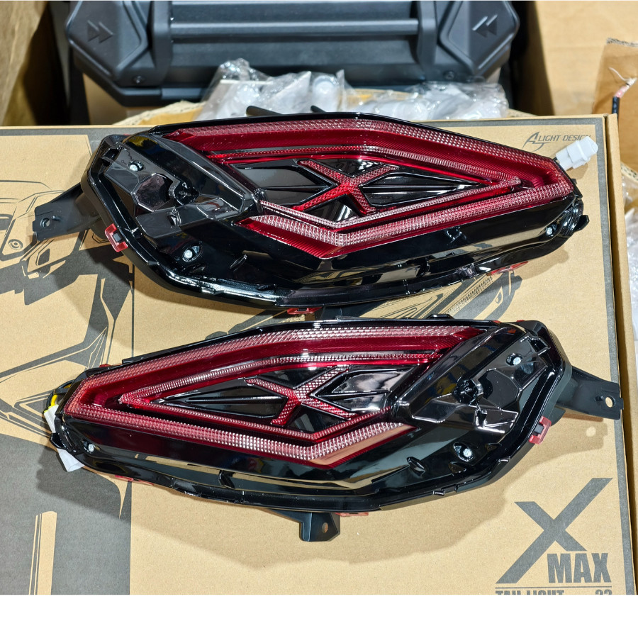 Xmax V2,Xmax V3 2025 Lampu Belakang Rear Lamp Xmax AJ Lighting | Shopee ...