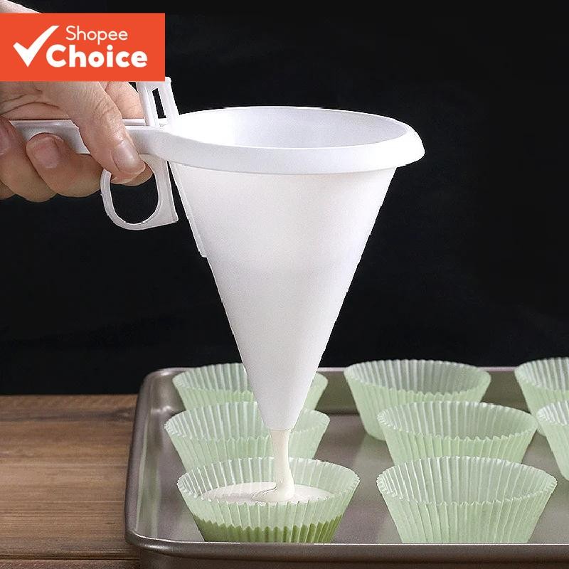 Adjustable Hand-held Baking Funnel Tools Cream Batter Chocolate Liquid ...