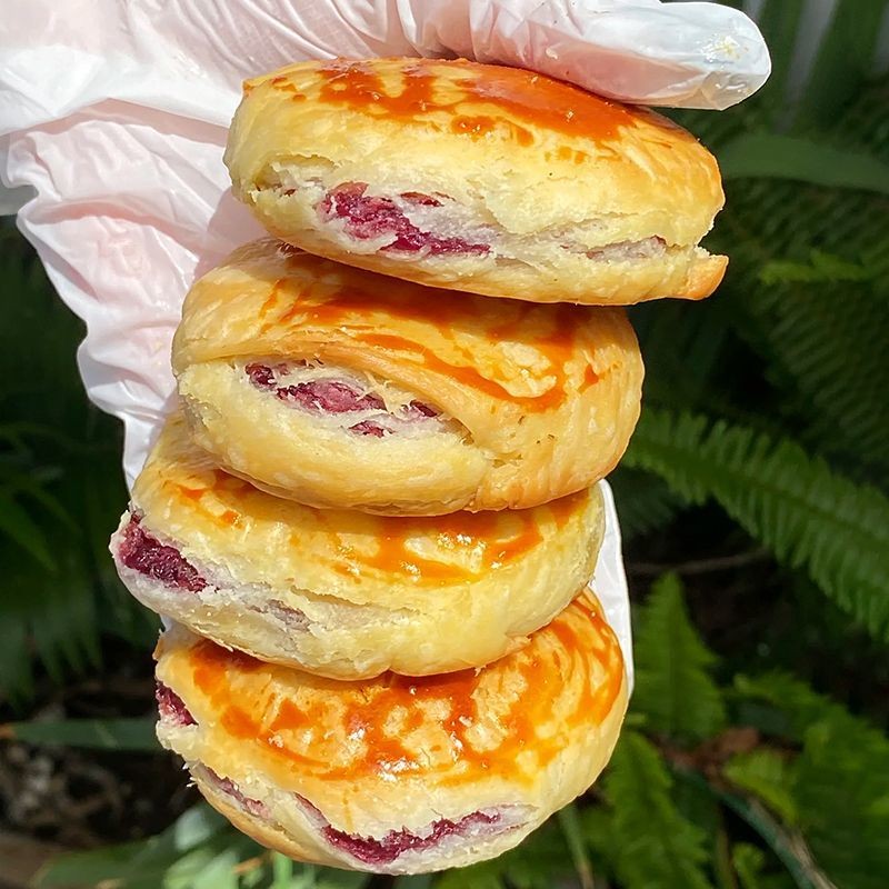 [6.7,000 People Praise] Fei Erwa Butter Rose Flower Cake Yunnan Pastry ...