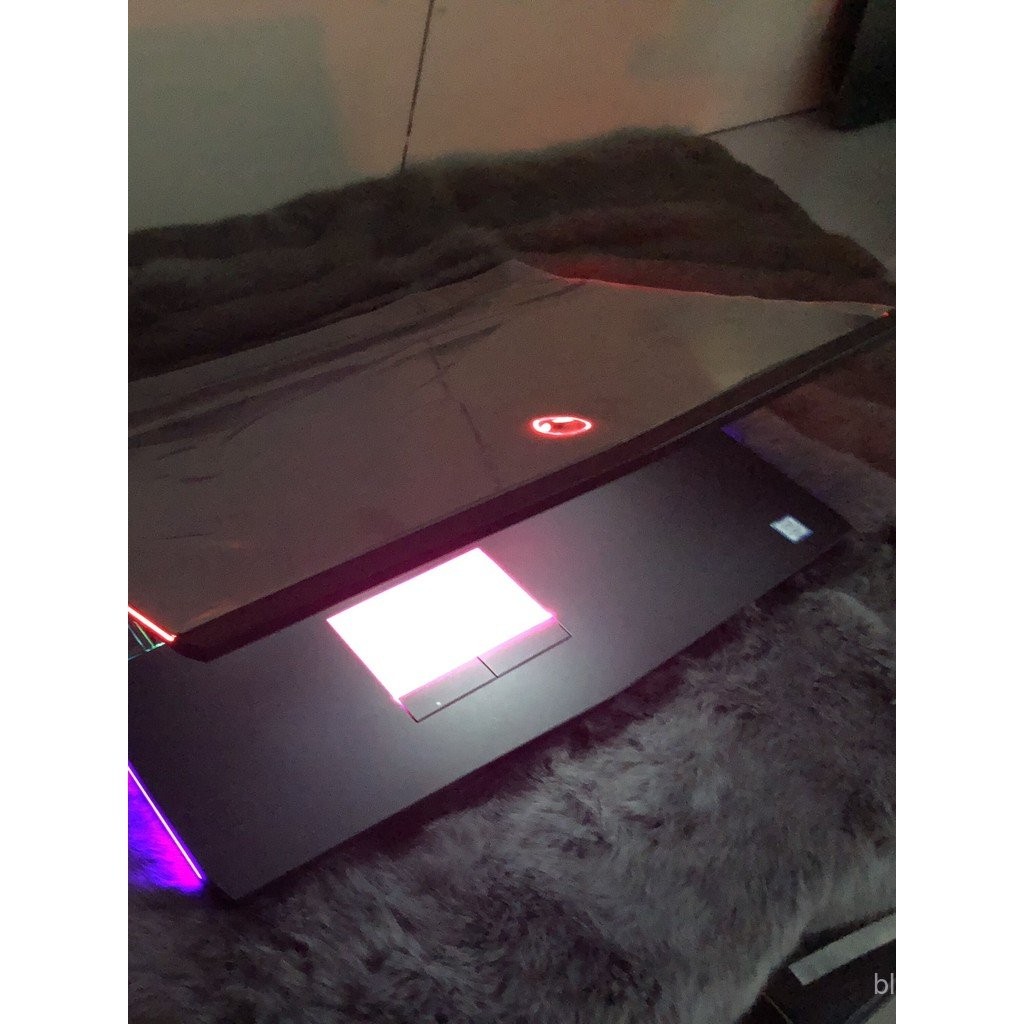Dell alienware 47cm Second-Hand alienware Laptop Independent Display i7 ...