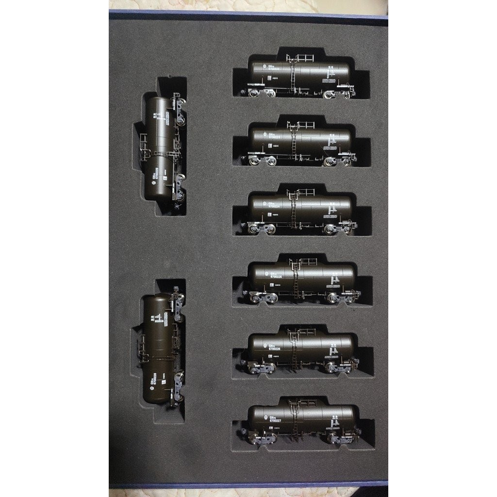 Model Kereta Api Dewan Miyi CM N1/160 Skala GQ GN Tangki Minyak Kereta ...