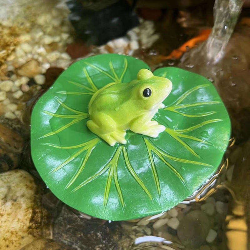 Floating Lifelike Resin Frog with Lily Pad - Pond, Aquarium, Fishtank ...