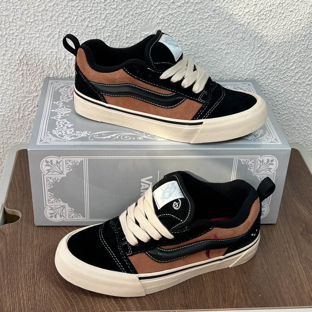 Klasik Knu Skool Disney Van loafers Co berjenama hitam coklat Suede ...