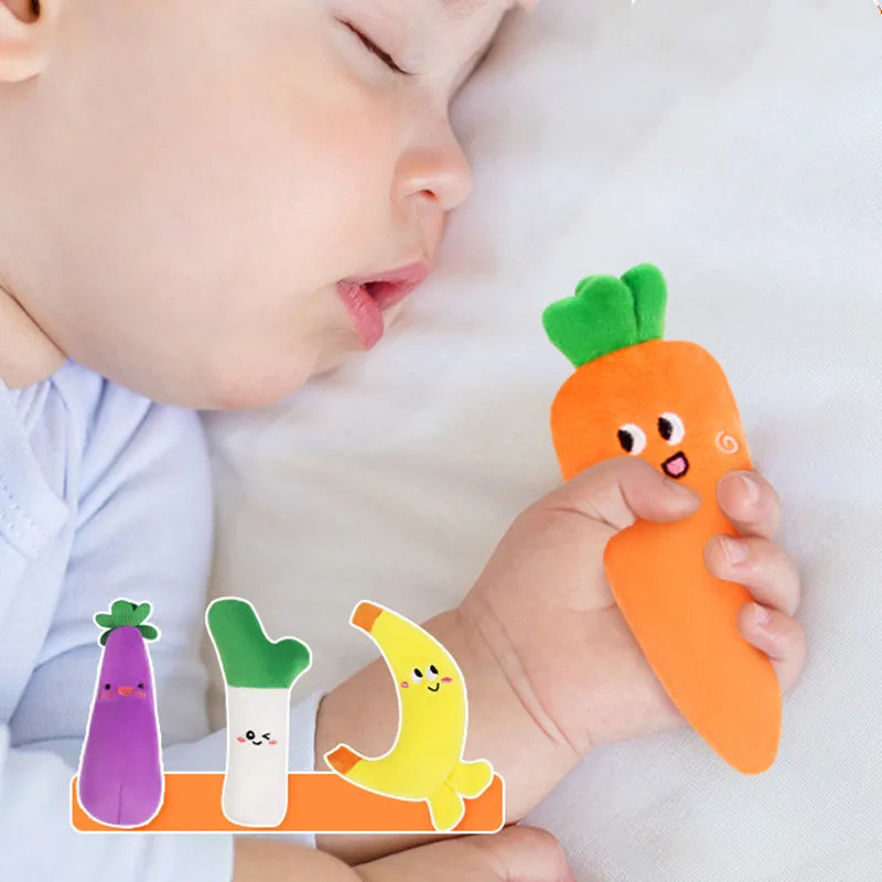 15CM Carrot Banana Plush Sensory Toy - Handheld Anti-Startle Baby ...