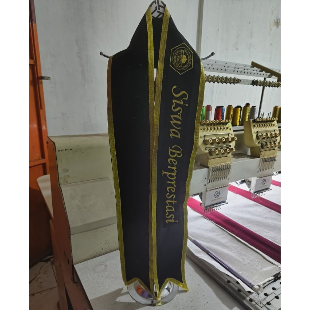 (1 Anniversary) Shoulder Model Graduation Sling, Custom Embroidered ...